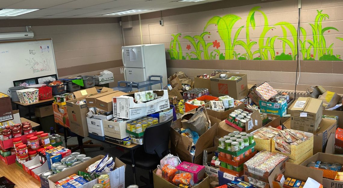 Summer Bowl Food Drive Winners! - HR Employee Portal