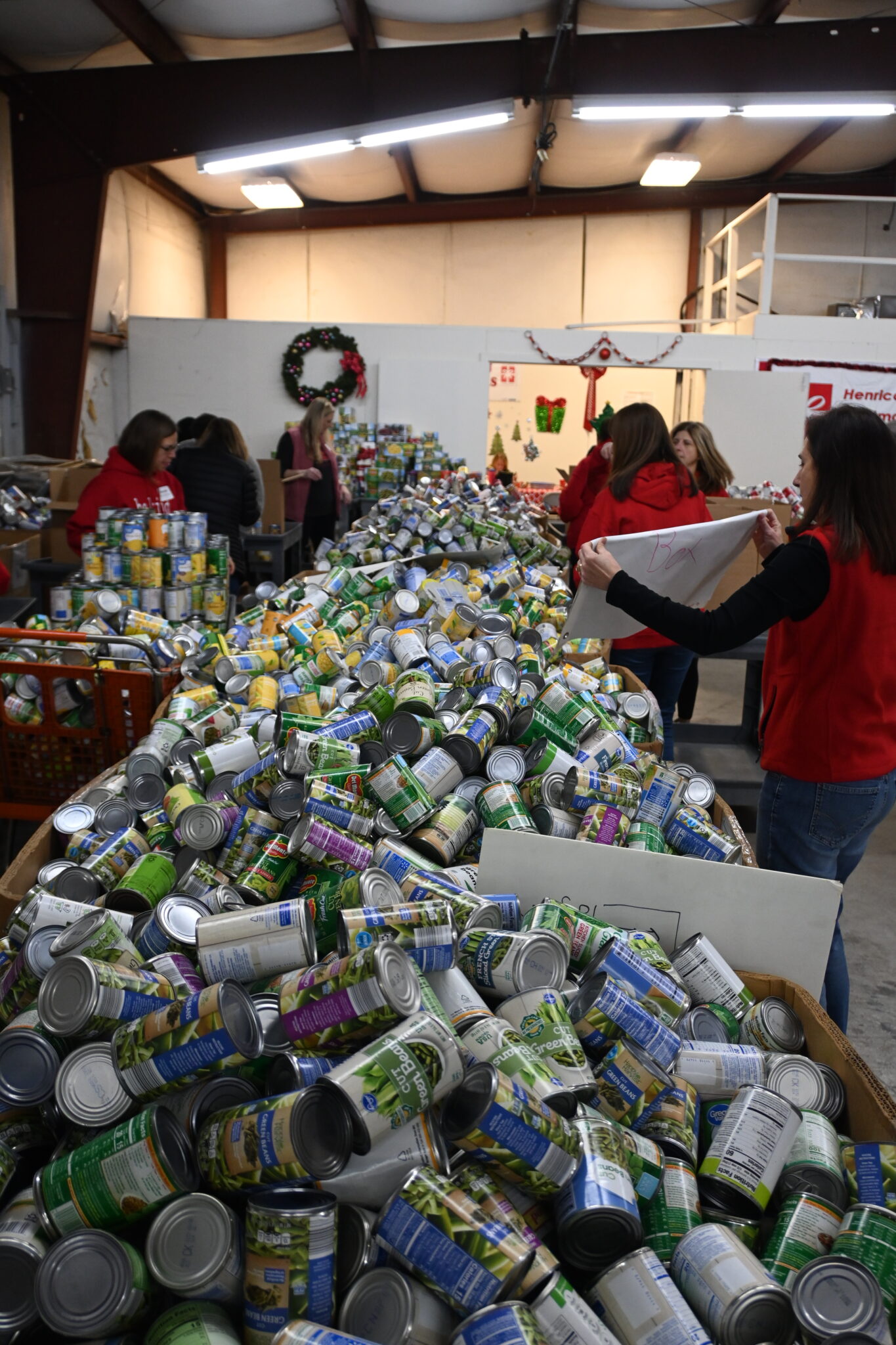 The Henrico Christmas Mother: Neighbors Helping Neighbors - Henrico HR